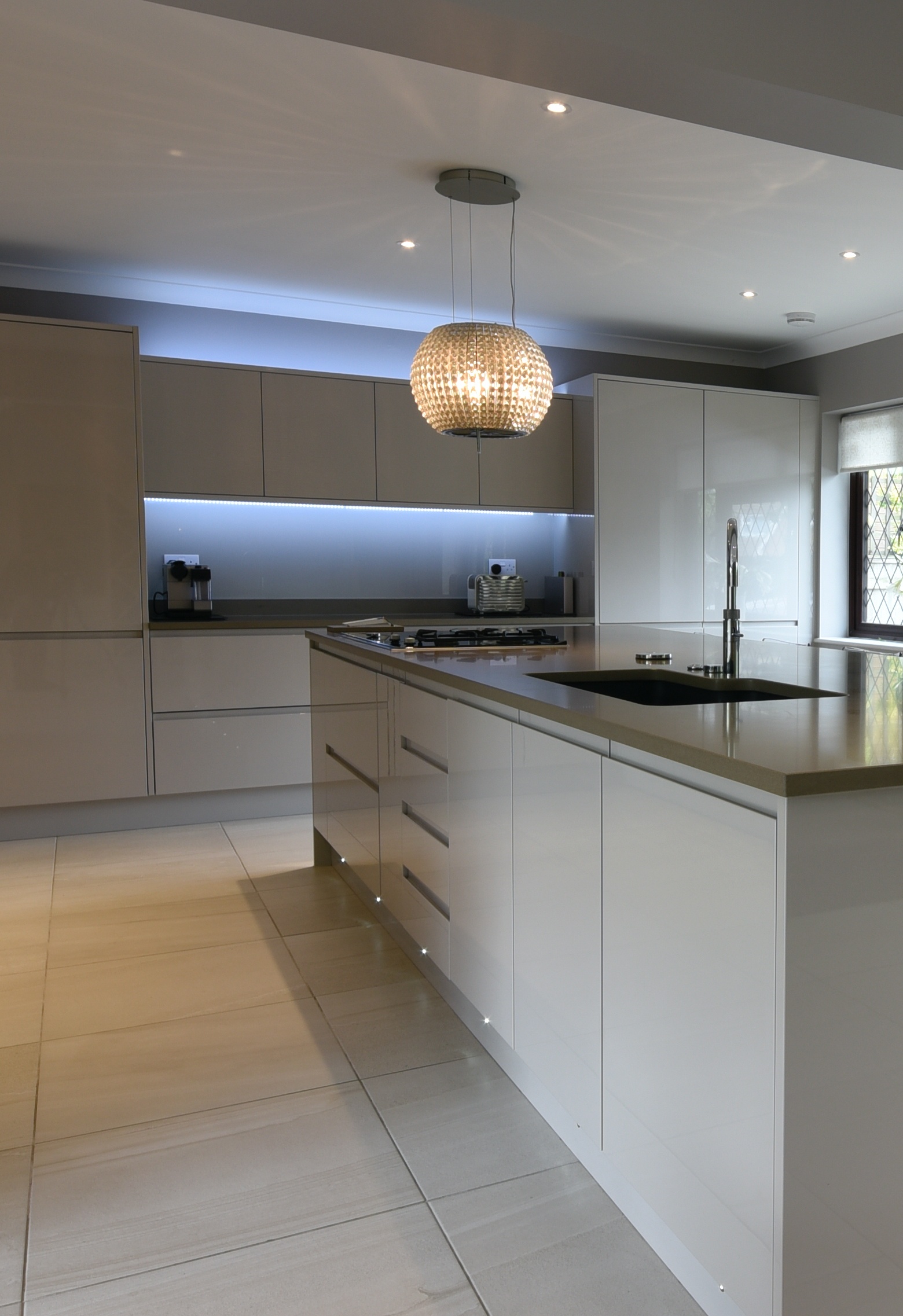 Modern Burbidge Kitchen - Midas Kitchens